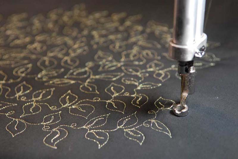 INNOVA Longarm Quilting Machines | Professional Quilting Machine ...